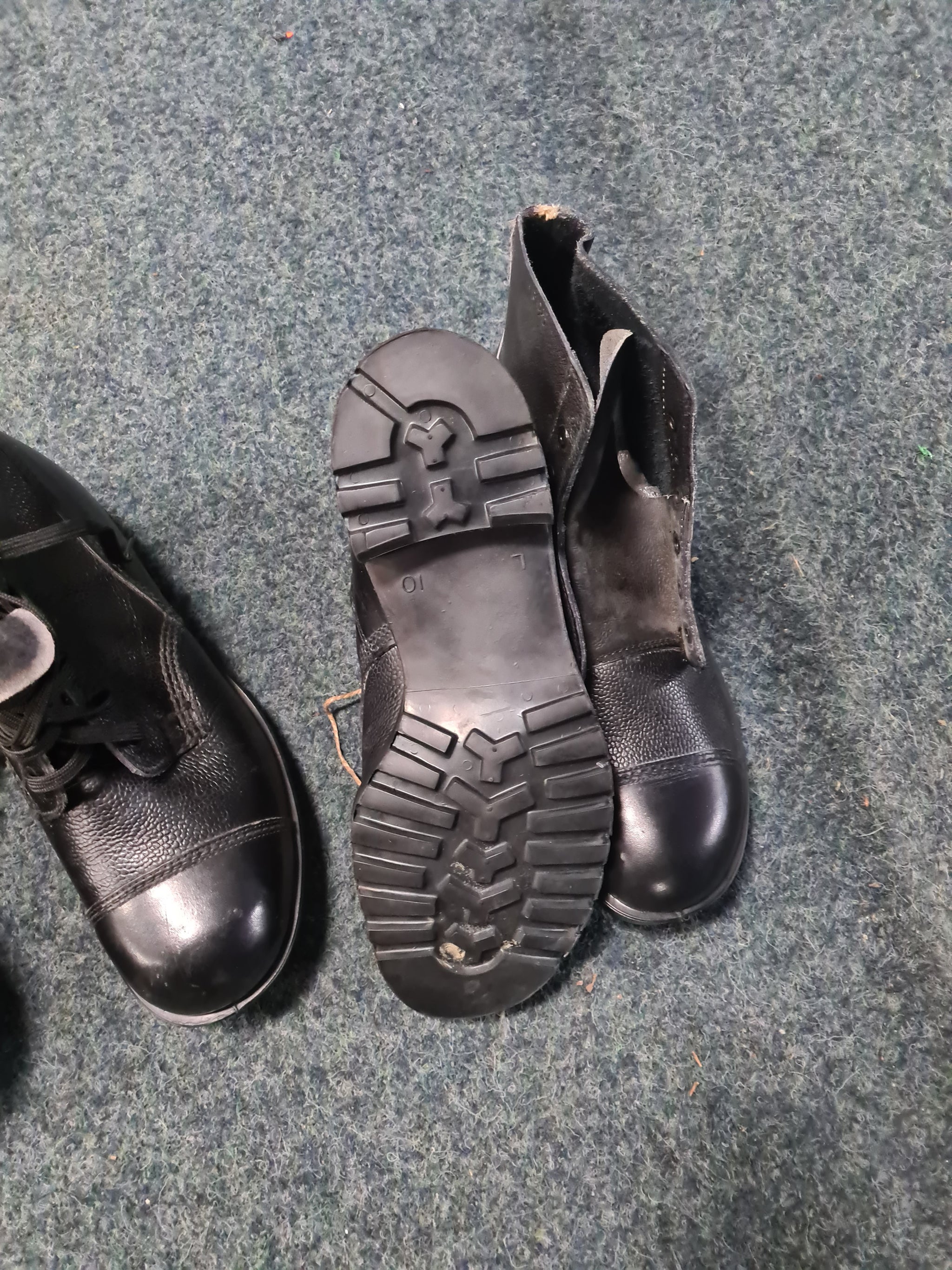 Vintage British Army DMS boots – Bat 21 Militaria and Surplus