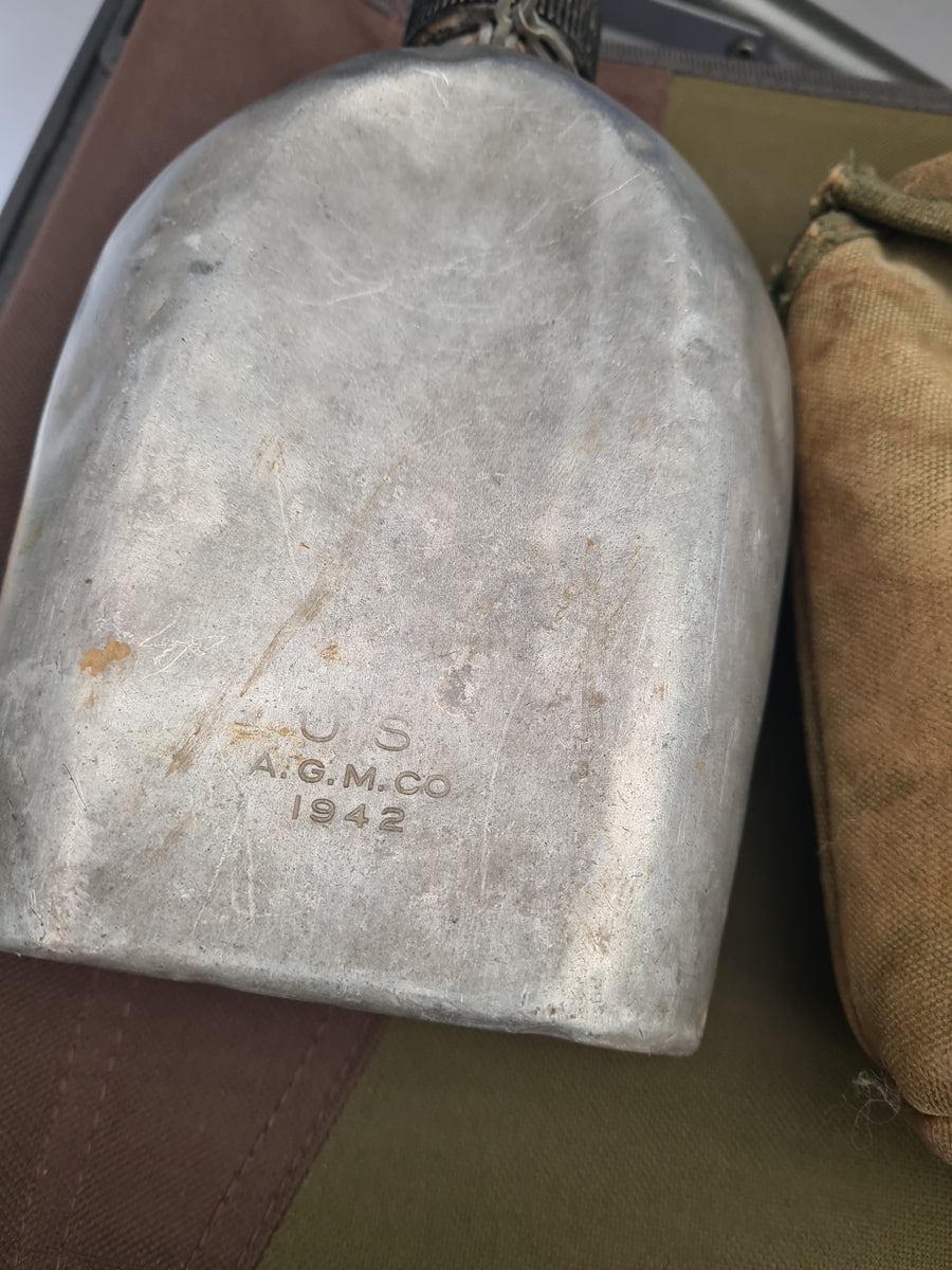 US WW11 Original Canteen ,Cup and Tan cover – Bat 21 Militaria and Surplus