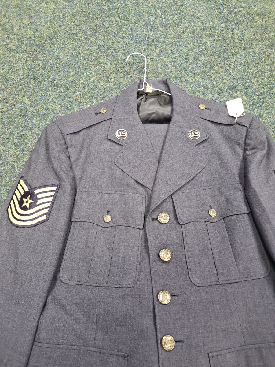 US Vietnam war USAF Dress uniform – Bat 21 Militaria and Surplus