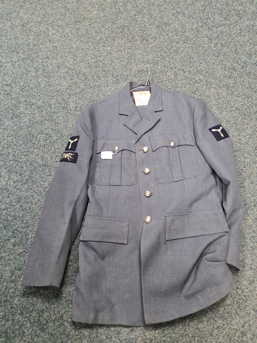 British RAF Uniform 70s date – Bat 21 Militaria and Surplus