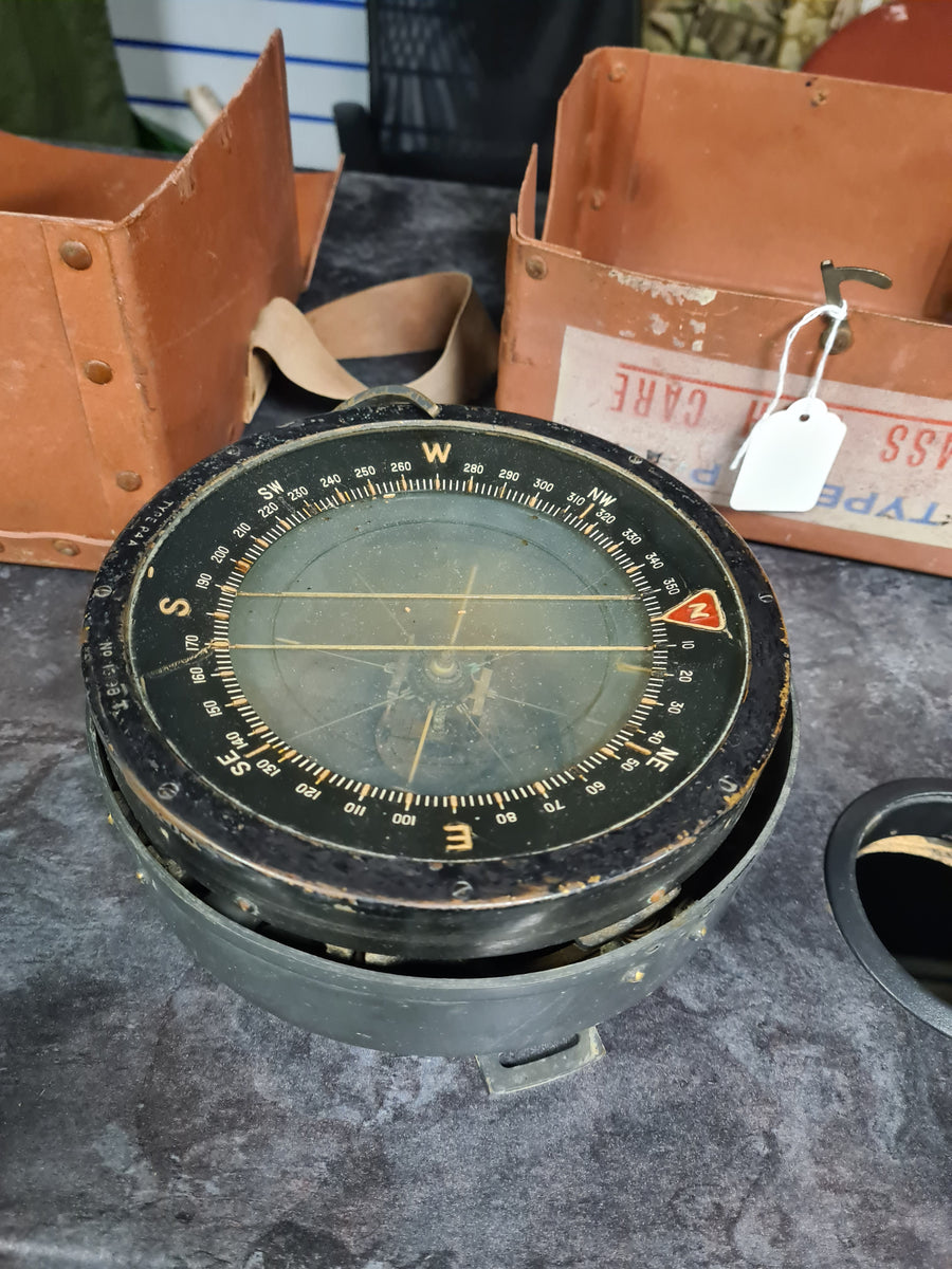 British WW11 bomber compass – Bat 21 Militaria and Surplus