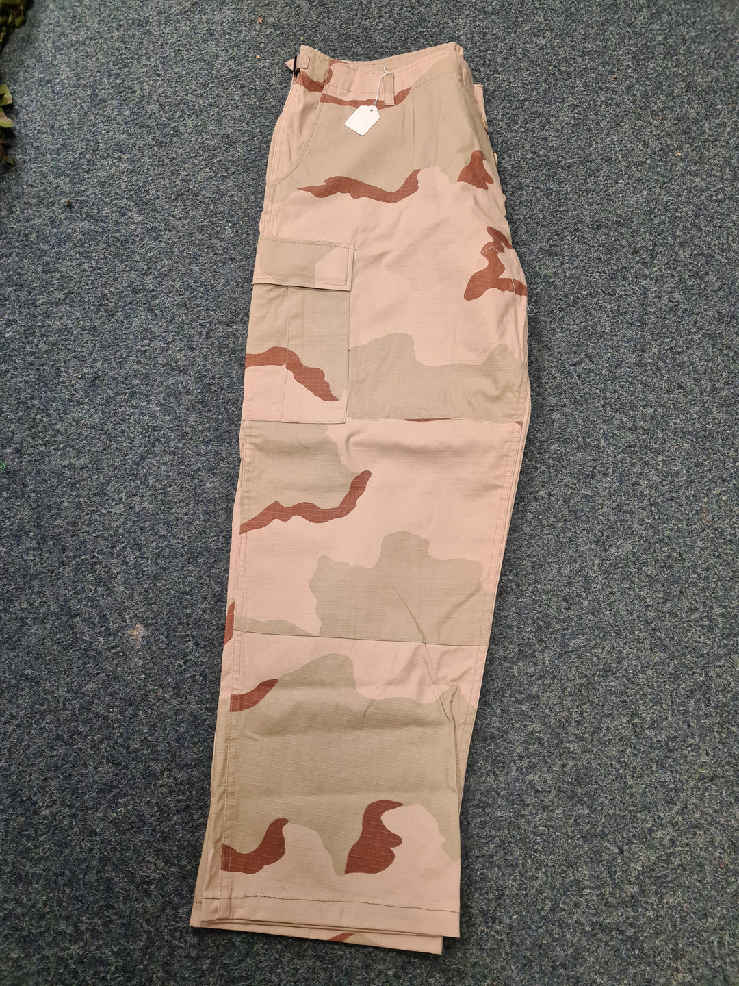 US Army TRI-COLOR combat pants – Bat 21 Militaria and Surplus