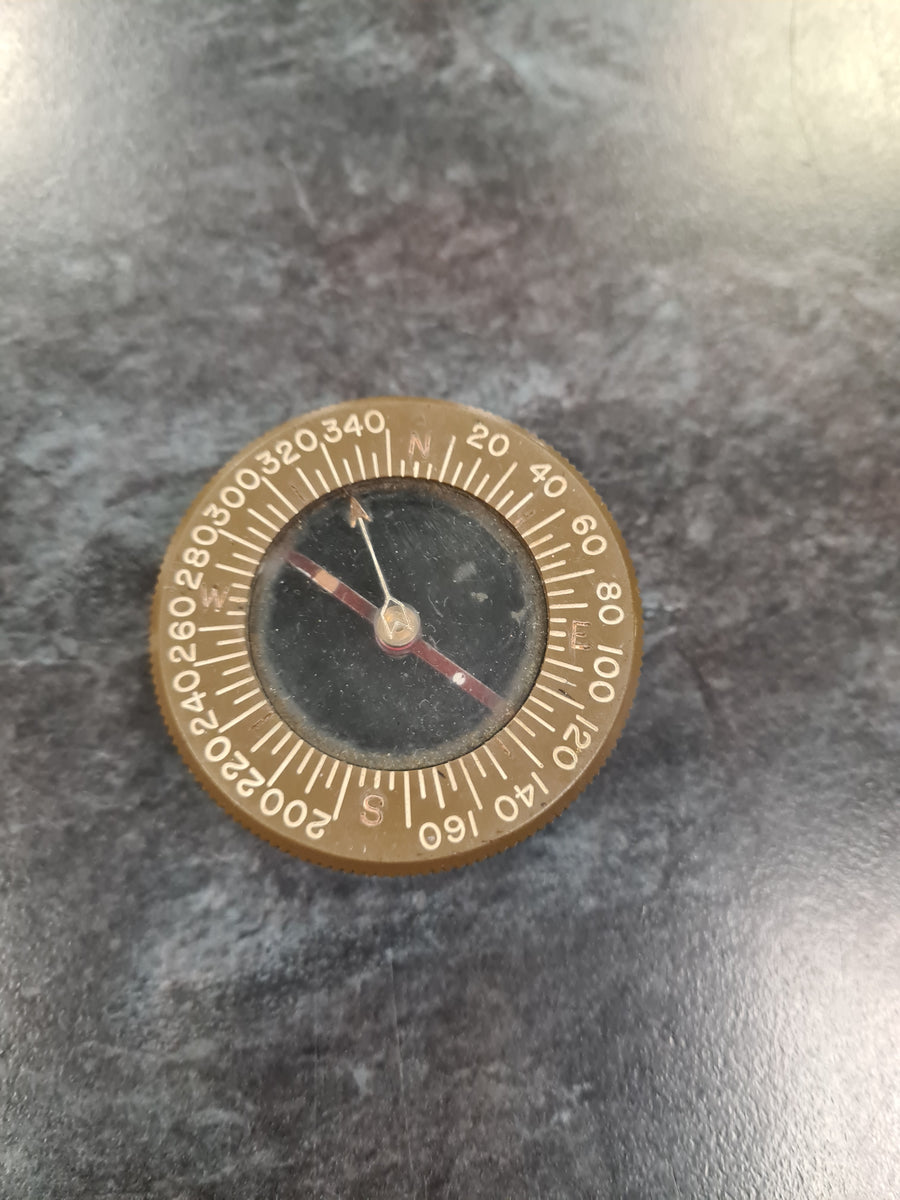 US WW11 Airborne wrist compass – Bat 21 Militaria and Surplus