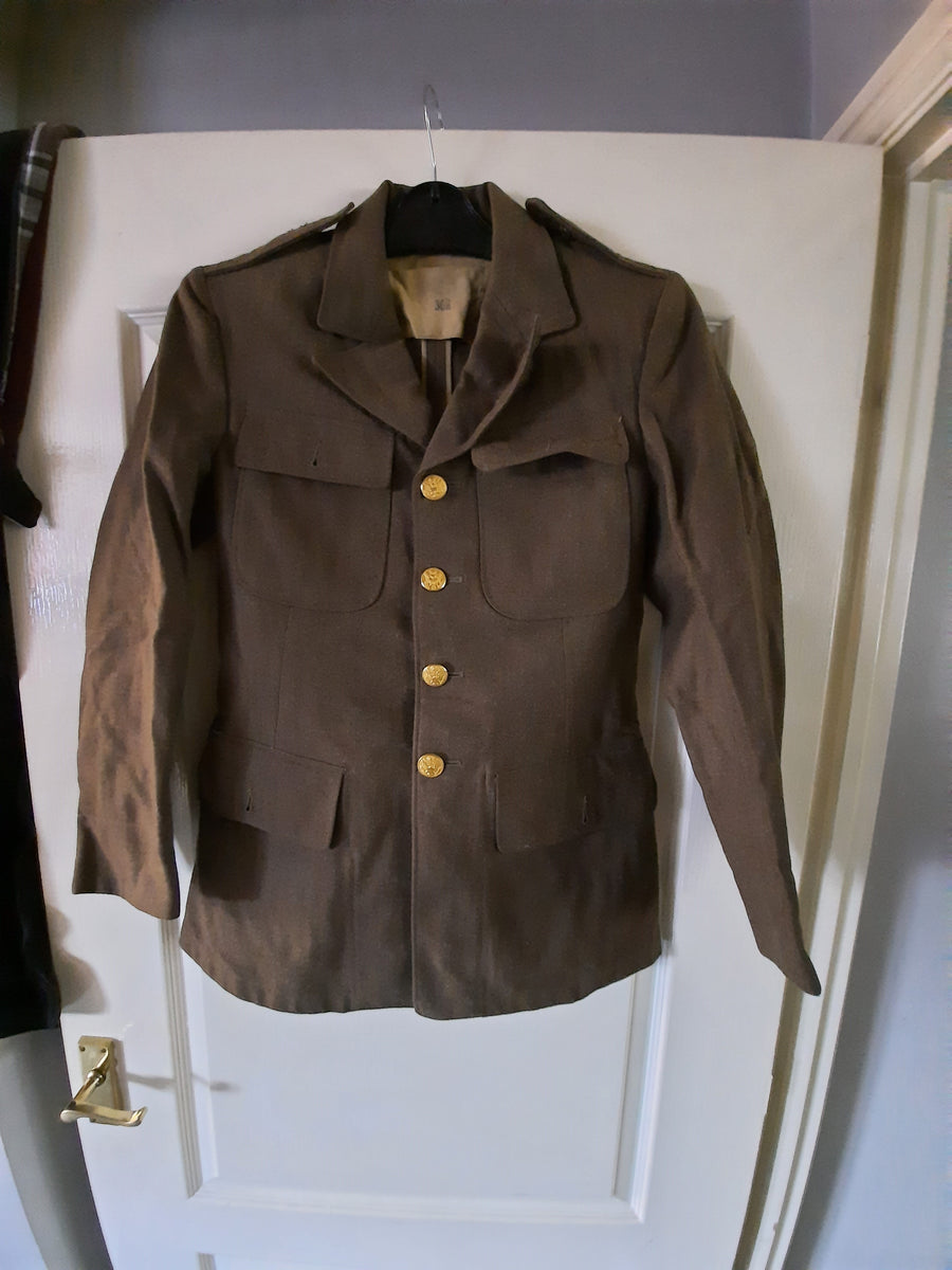 WW11 US Class A uniform mint condition – Bat 21 Militaria and Surplus